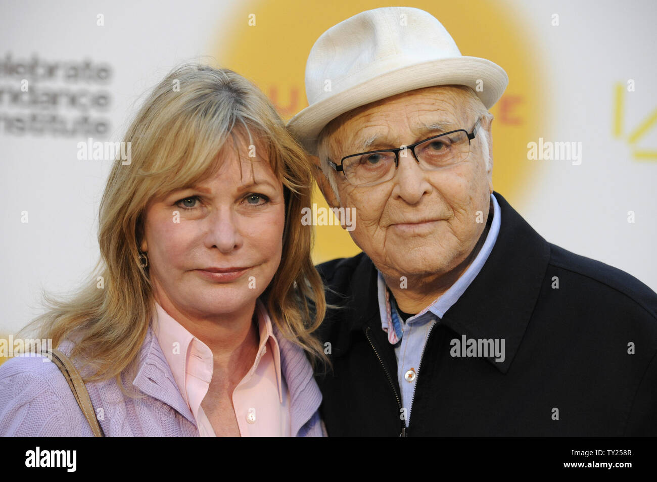 Norman lear and wife lyn lear hi-res stock photography and images - Alamy