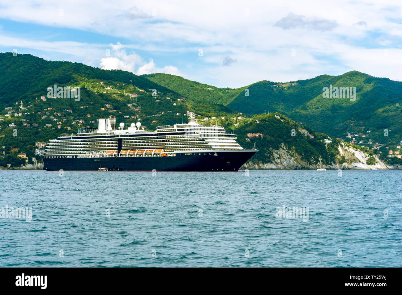 cruising ship, Coast of Rapallo, Italy Stock Photo - Alamy
