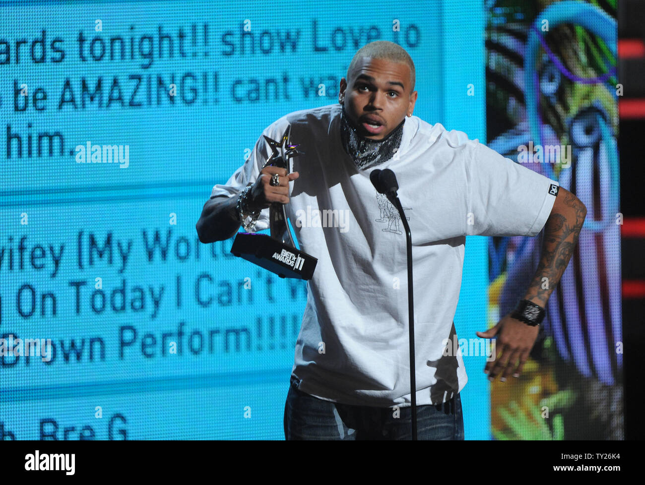 Chris Brown Bet Awards 2011