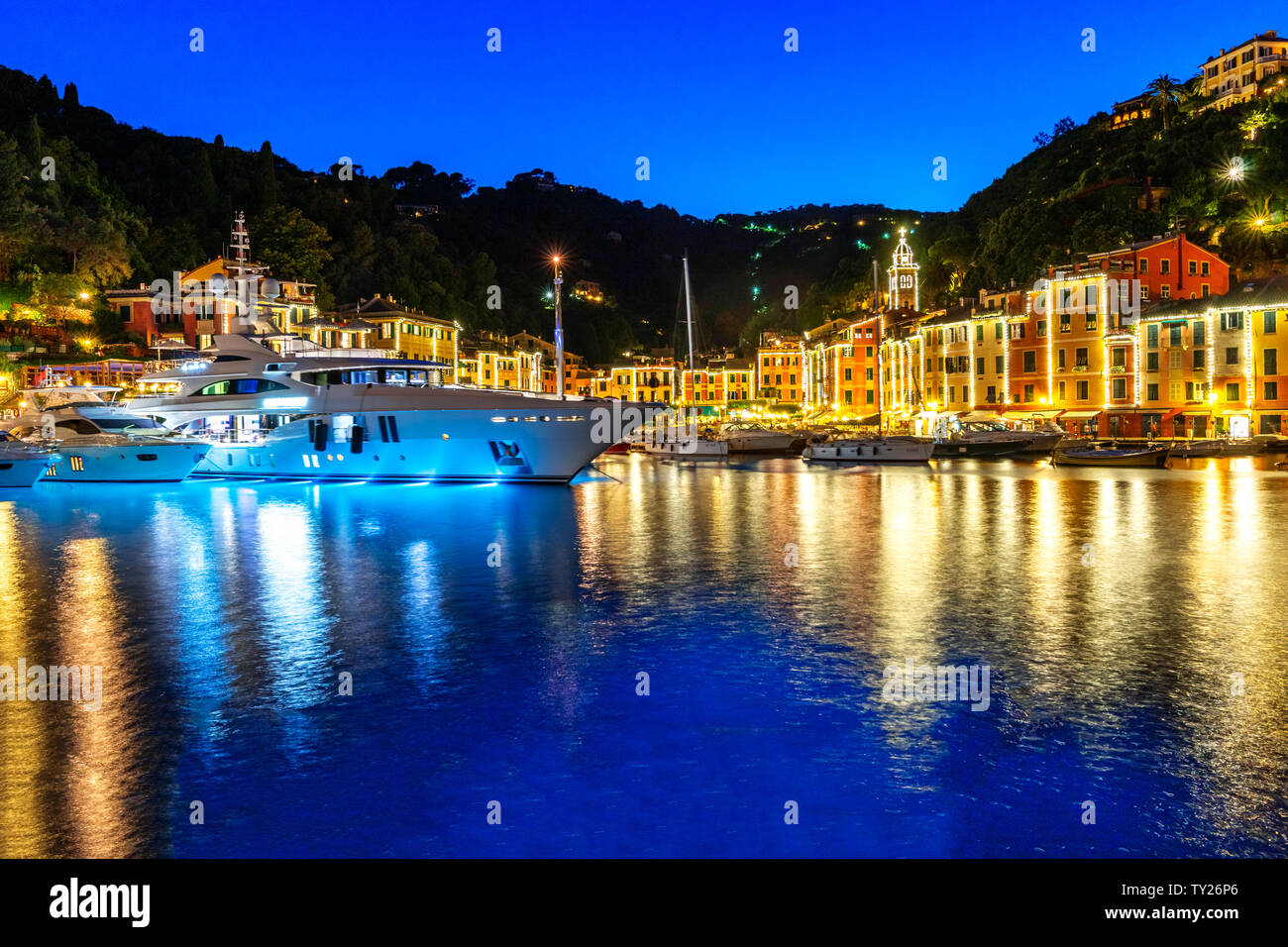 Portofino excursion hi-res stock photography and images - Alamy