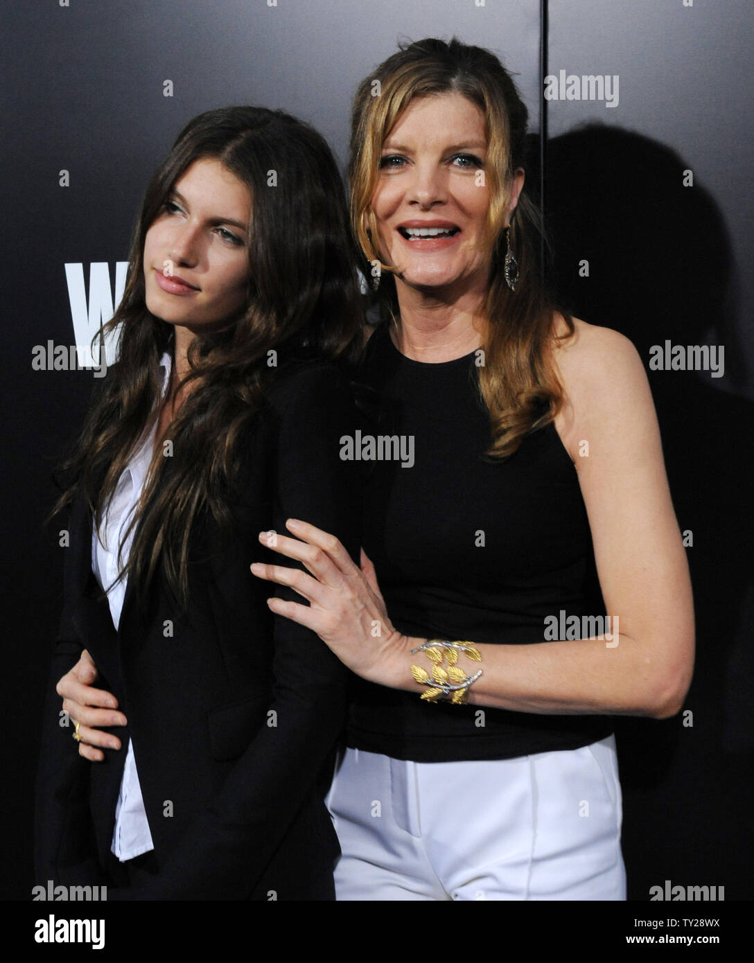 Rene russo and rose gilroy hi-res stock photography and images - Alamy