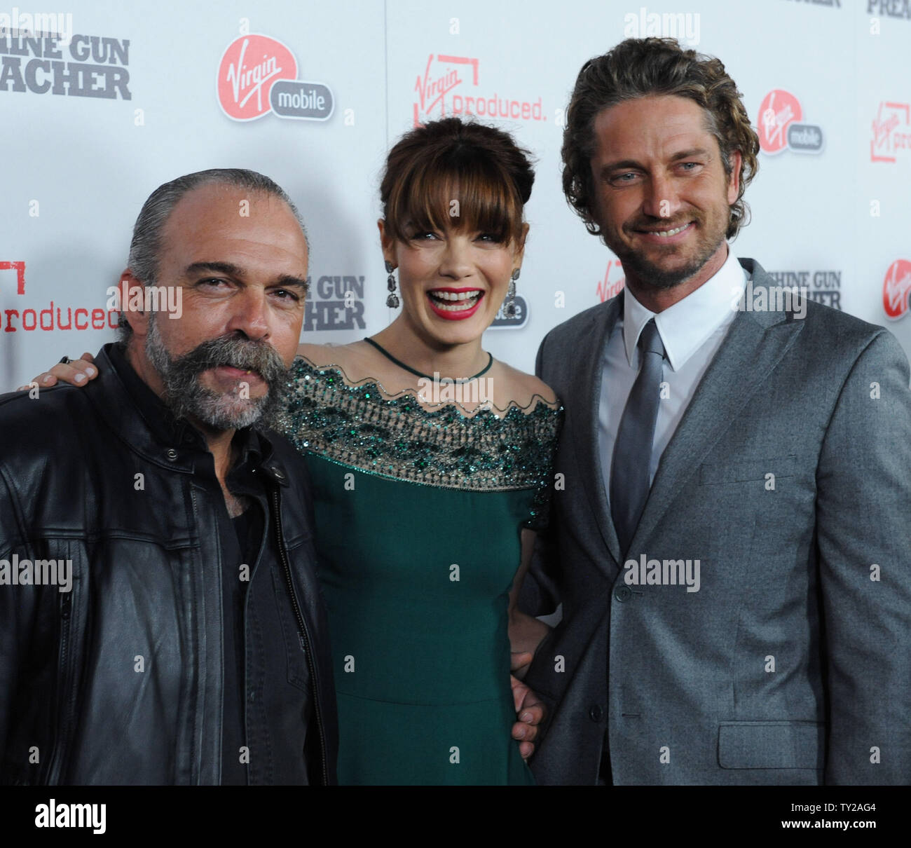 Machine Gun Preacher Cast