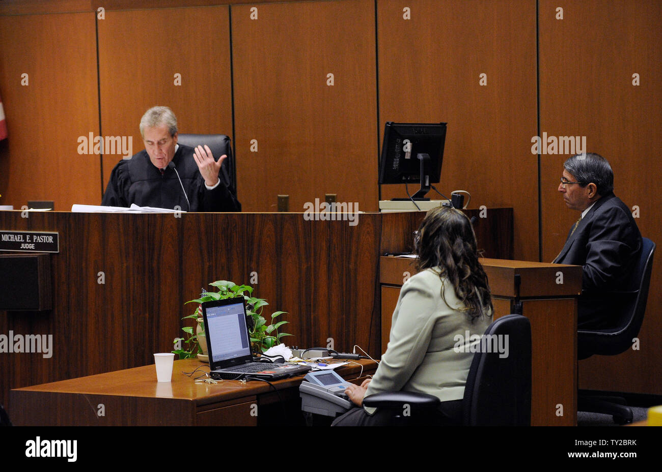 Judge Michael Pastor charges Dr. Paul White (R) with contempt of court ...