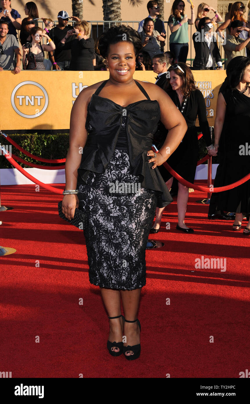 Actress Amber Riley arrives at the 18th annual Screen Actors Guild ...