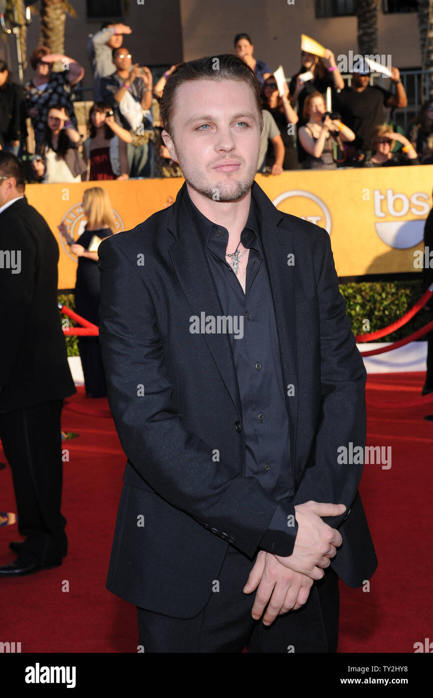 Actor Michael Pitt arrives at the 18th annual Screen Actors Guild ...