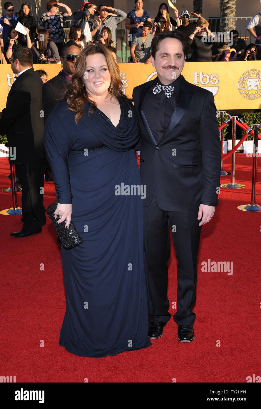 Actor Ben Falcone (R) and actress Melissa McCarthy arrive at the 18th ...