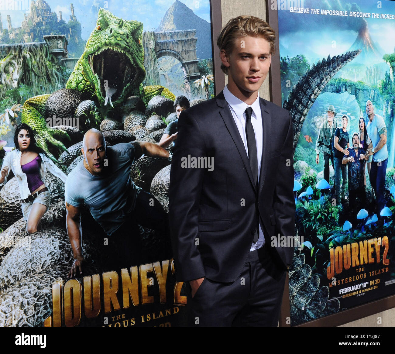 Actor Austin Butler attends the premiere of the motion picture sci-fi ...