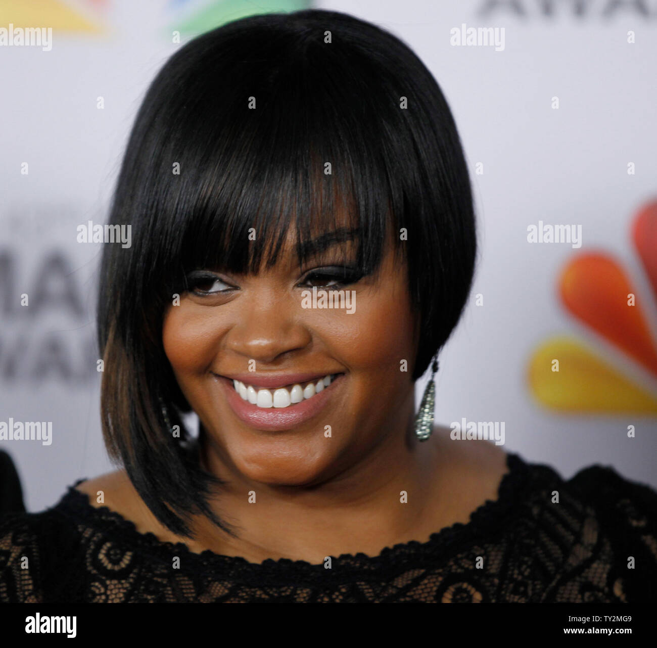 Recording artist Jill Scott arrives at the 43rd NAACP Image Awards at ...