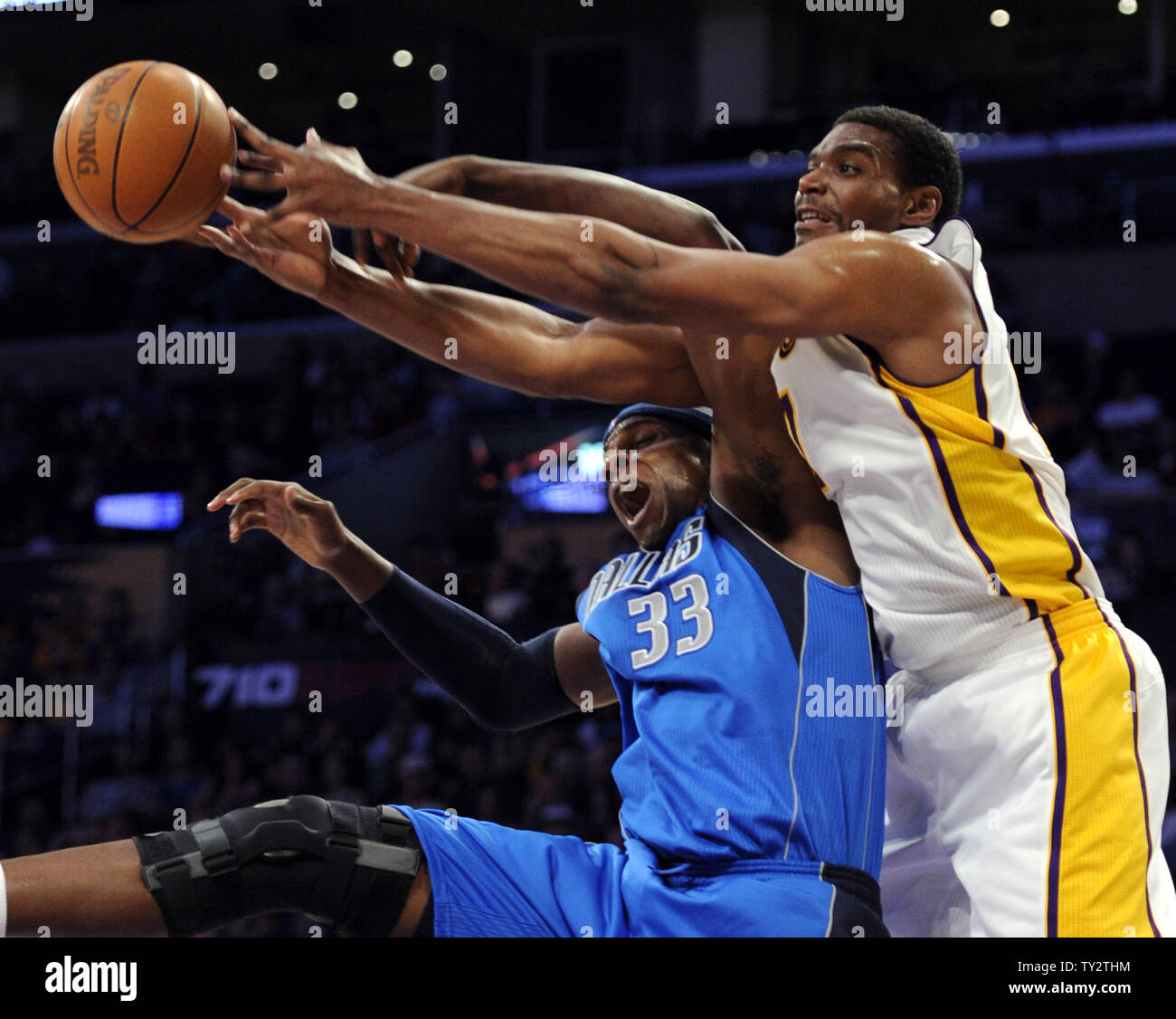 Dallas mavericks center brendan haywood hi-res stock photography and ...