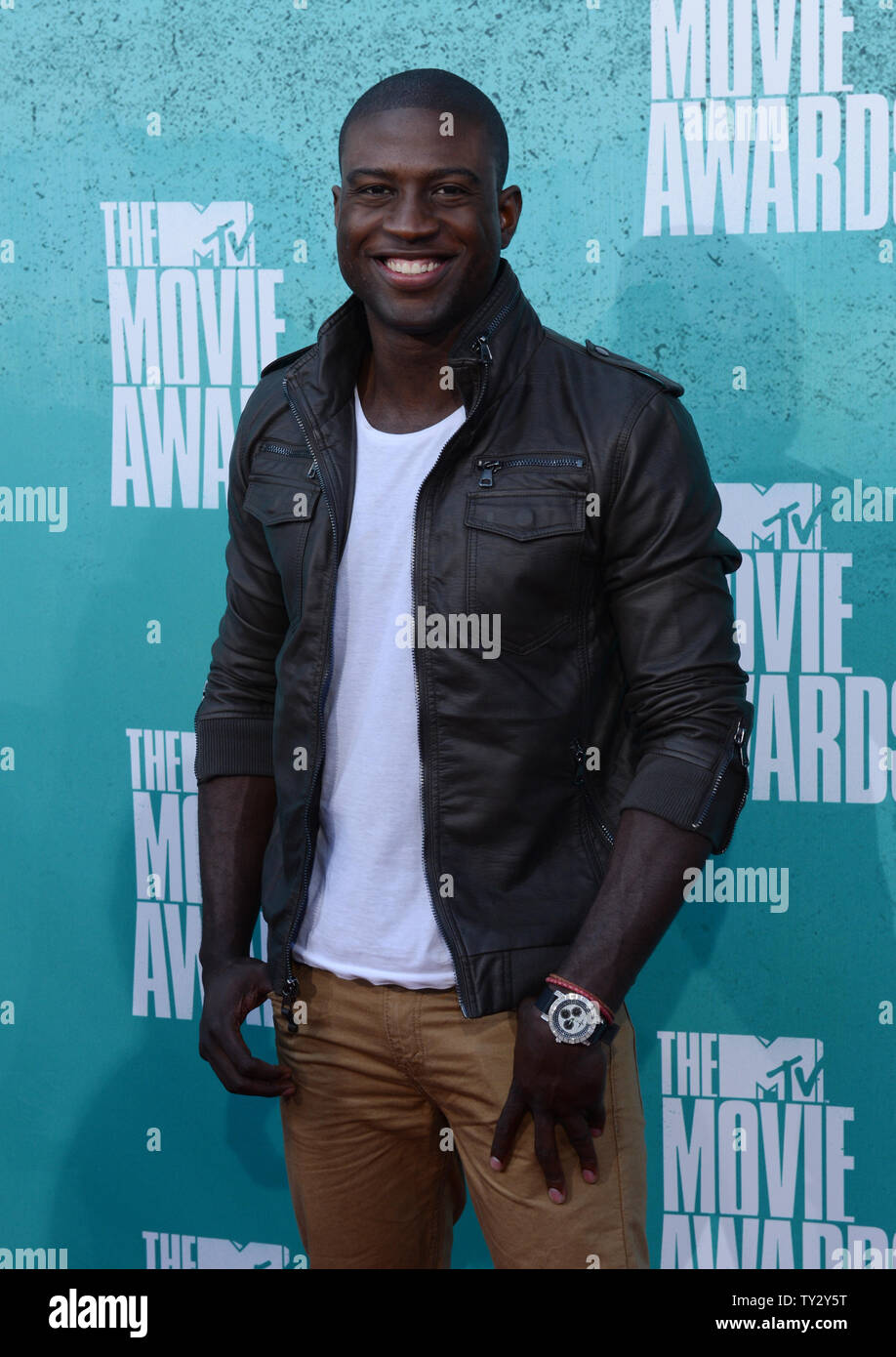 Actor Sinqua Walls arrives at the MTV Movie Awards at the Gibson ...