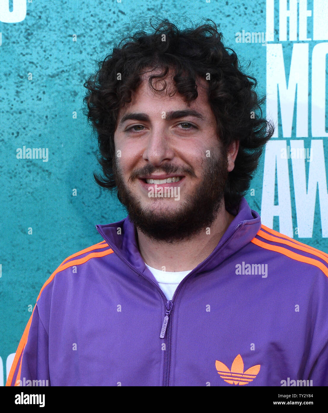 Actor Oliver Cooper arrives at the MTV Movie Awards at the Gibson ...