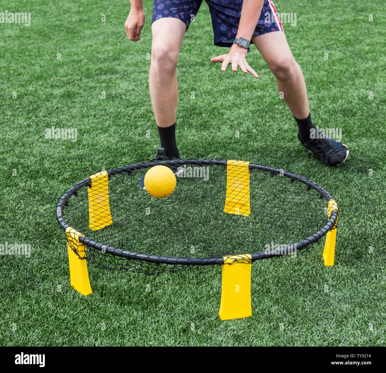 Spike ball hi-res stock photography and images - Alamy