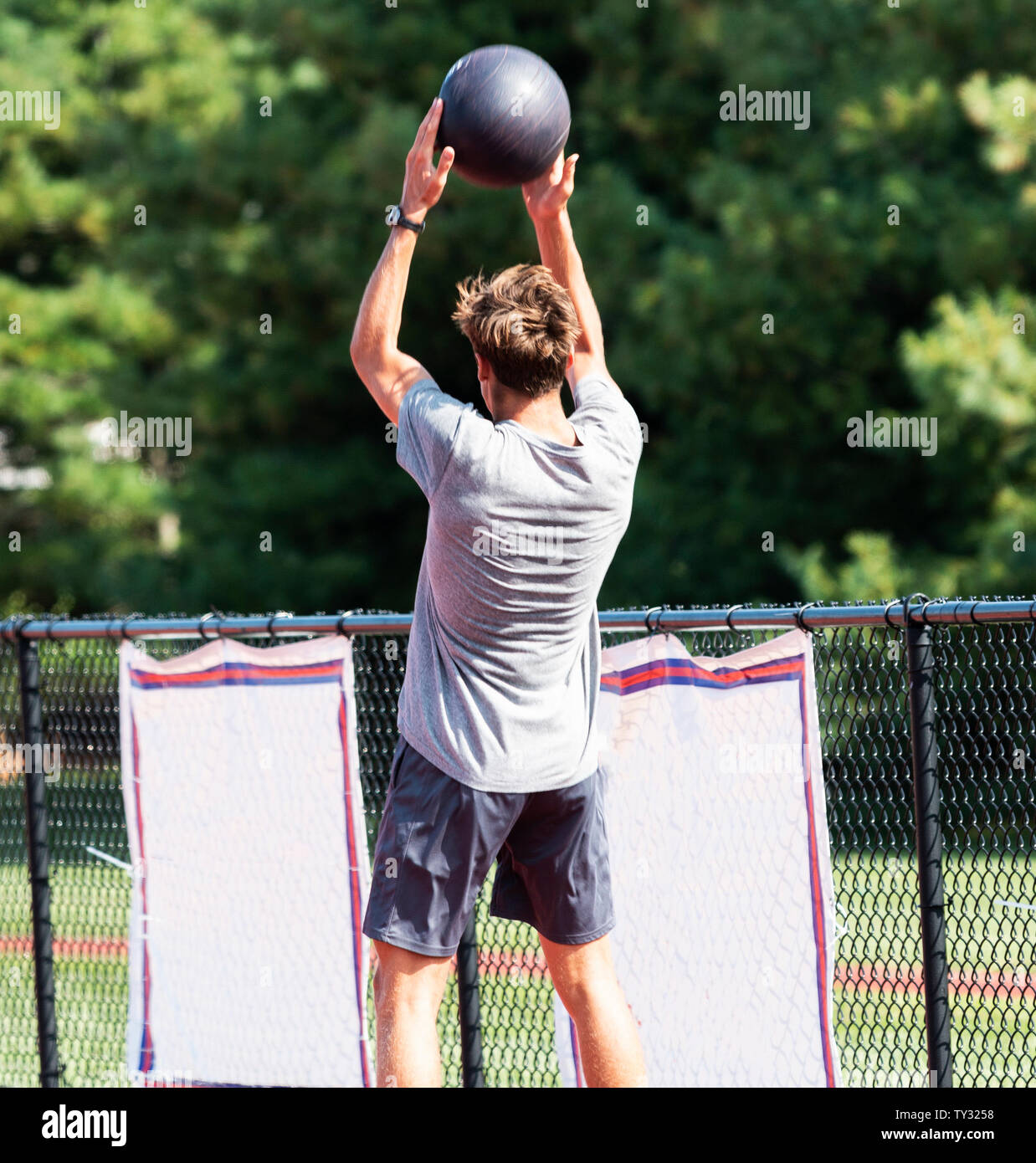 High school football head hi-res stock photography and images - Alamy