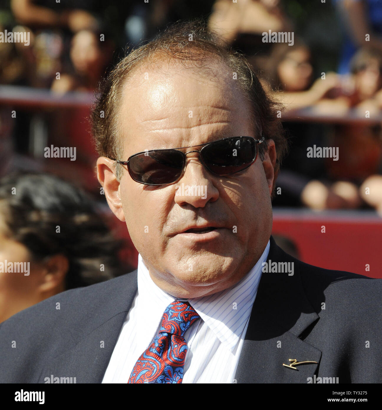 Sportscaster Chris Berman arrives for the ESPY Awards at Nokia Theatre ...