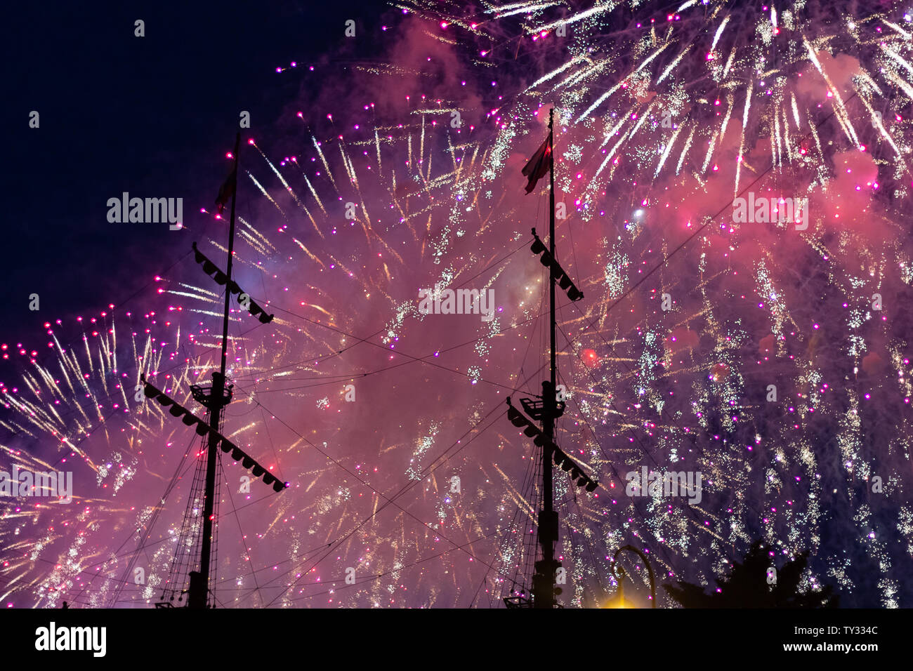Tall ships fireworks hi-res stock photography and images - Alamy