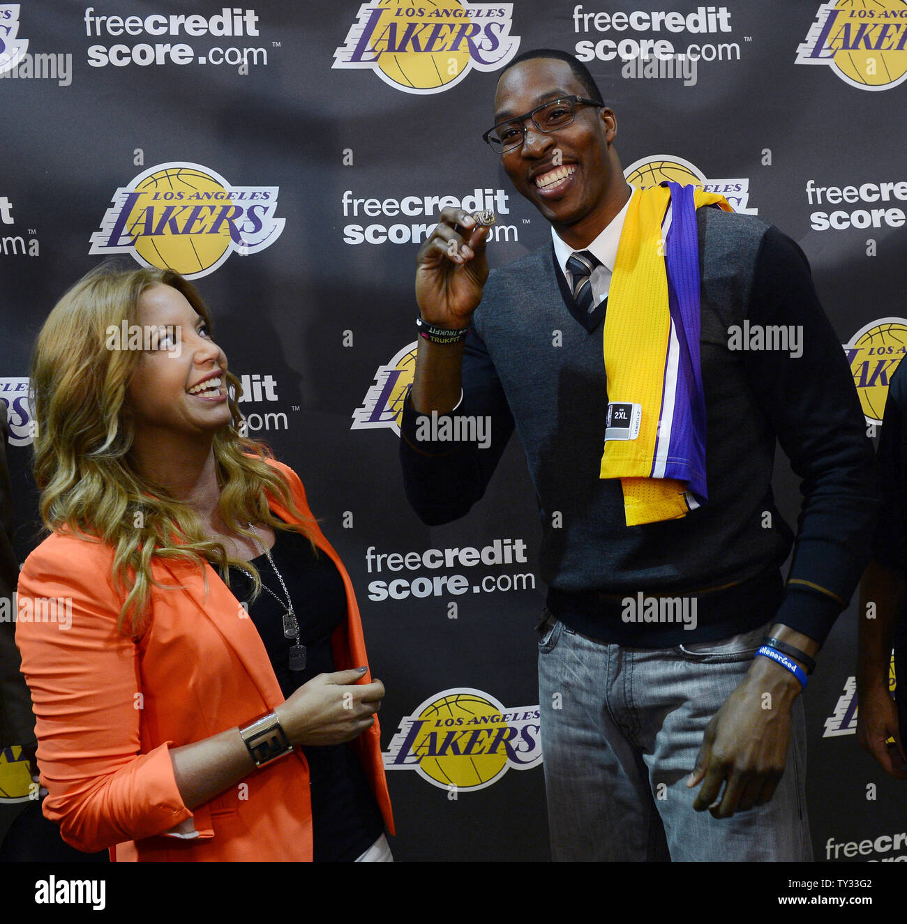 Gm mitch kupchak hi-res stock photography and images - Alamy