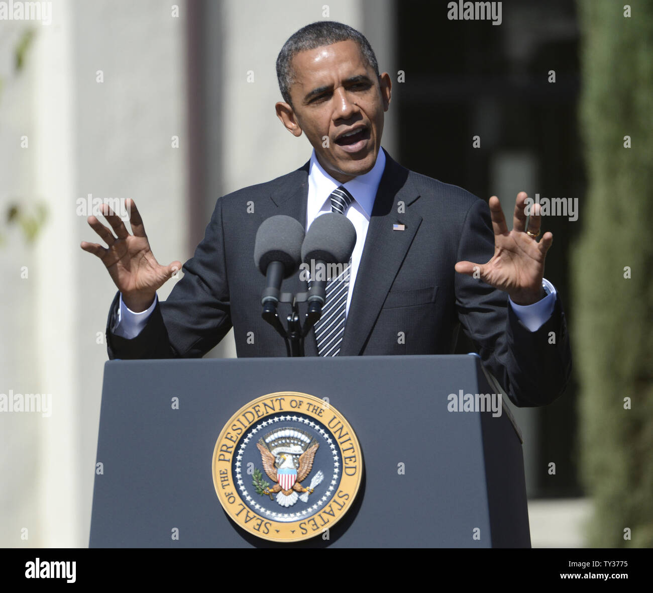 President Barack Obama addresses a crowd of thousands at the Cesar E ...