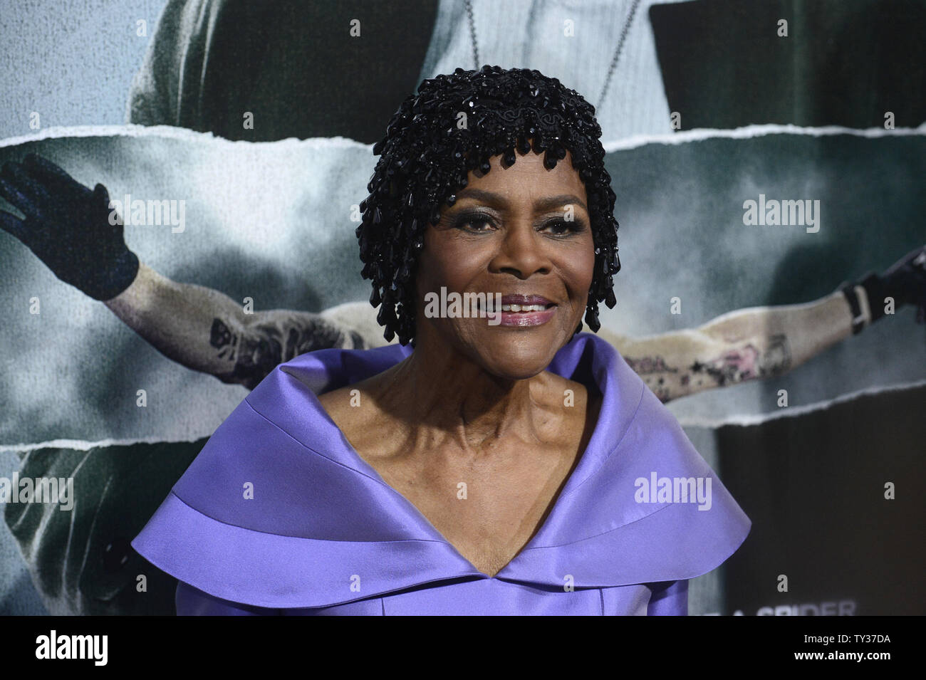 Cast member Cicely Tyson attends the premiere of the film "Alex Cross ...