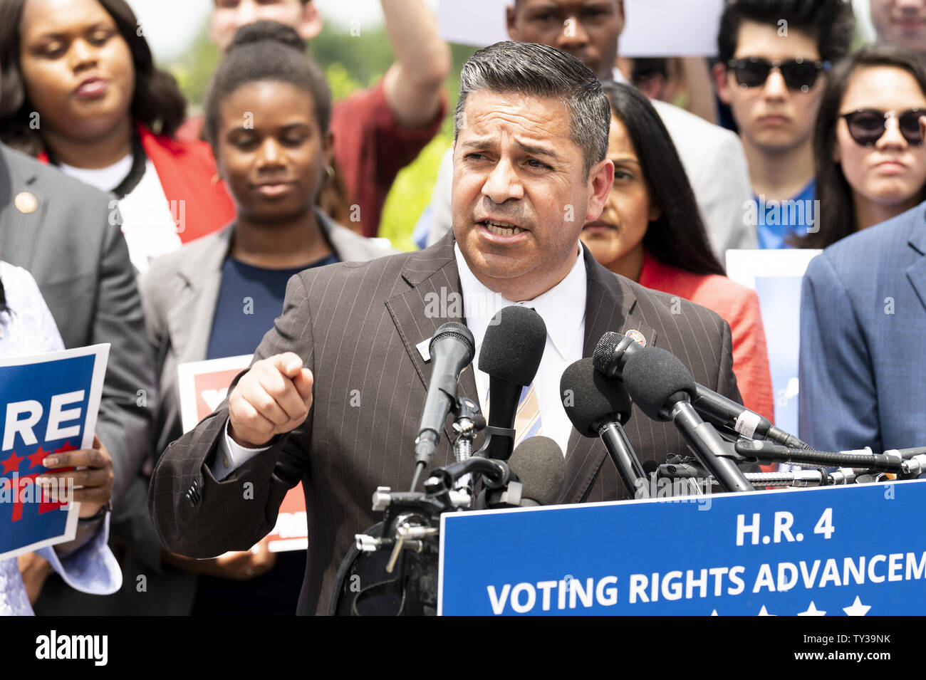 Washington, D.C, USA. 25th June, 2019. U.S. Representative BEN LUJAN (D ...