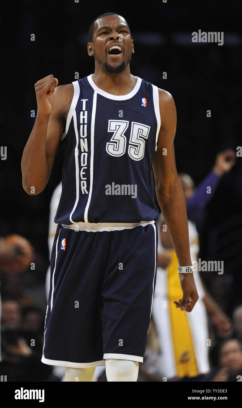 Oklahoma City Thunder small forward Kevin Durant against the Los ...