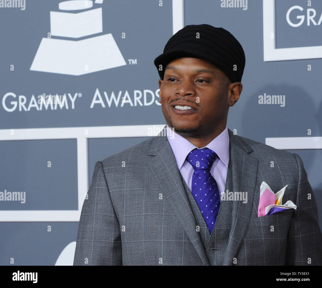 Swan arrives at the 55th annual Grammy Awards at the Staples Center in ...