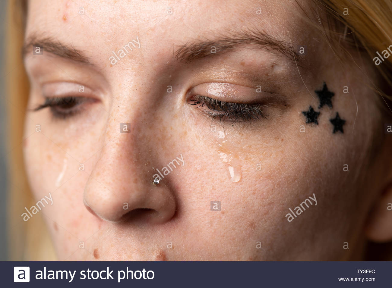 Tearful Eyes Stock Photos & Tearful Eyes Stock Images - Alamy