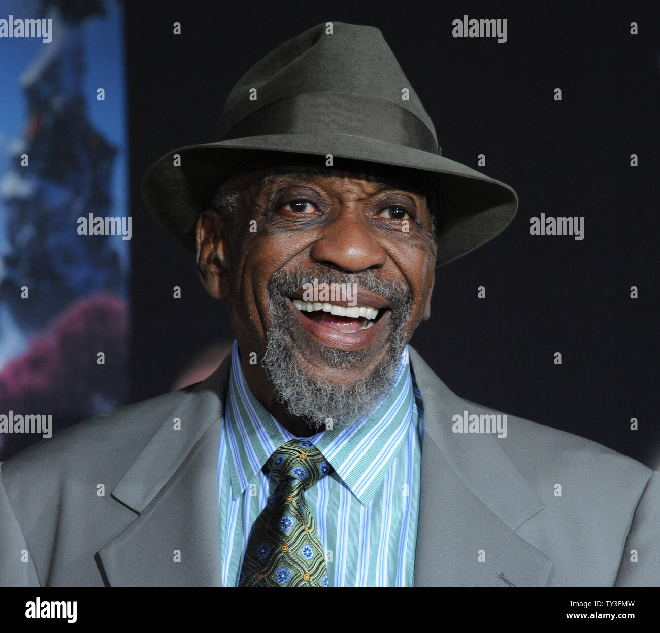 Bill Cobbs High Resolution Stock Photography and Images - Alamy