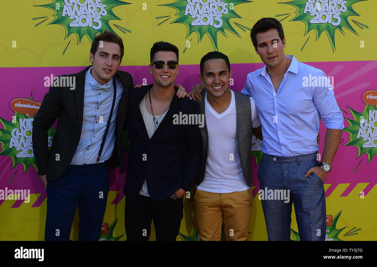 Big Time Rush arrives for Nickelodeon's 26th annual Kid's Choice Awards ...