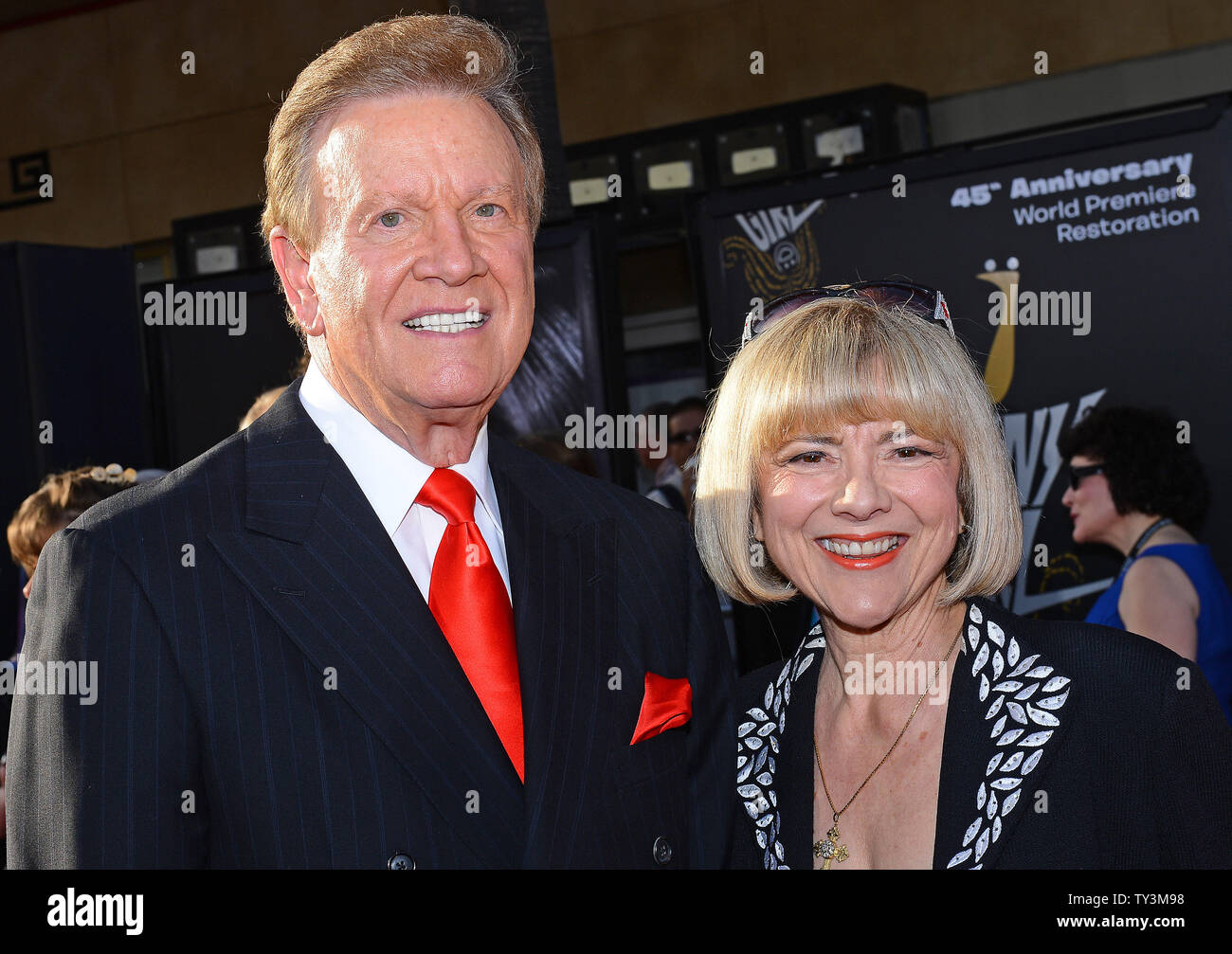 Wink martindale hi-res stock photography and images - Alamy