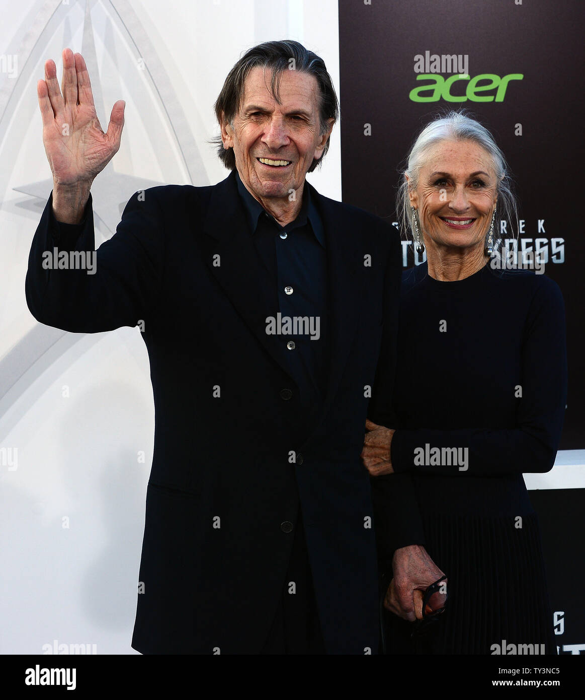 Leonard nimoy and susan bay hi-res stock photography and images - Alamy