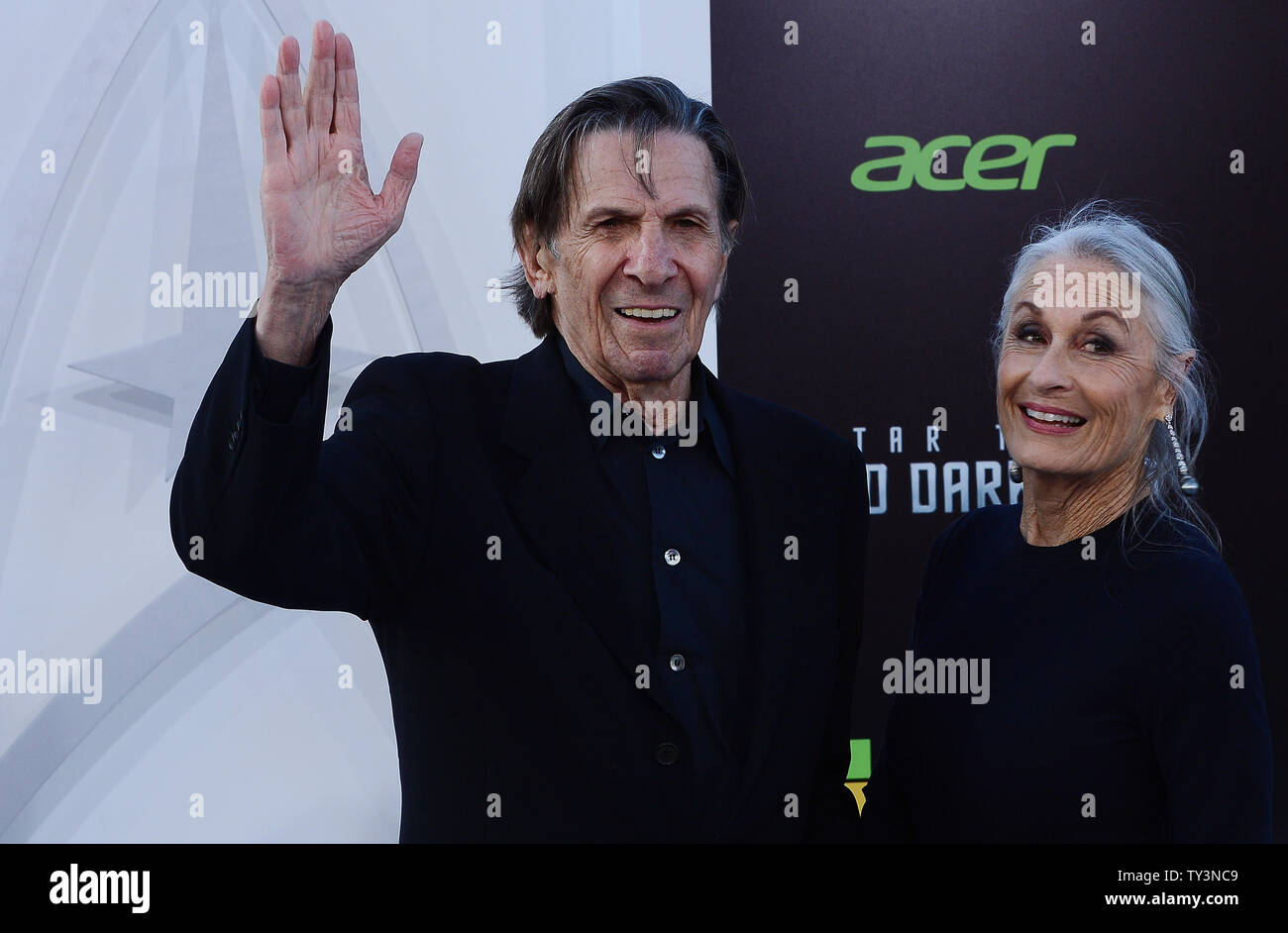 Nimoy susan bay hi-res stock photography and images - Alamy