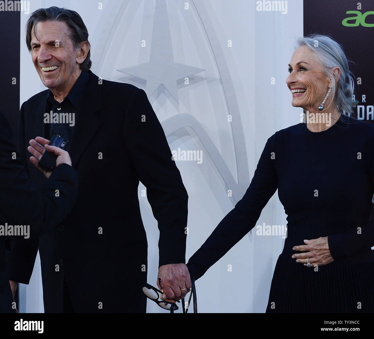 Nimoy susan bay hi-res stock photography and images - Alamy