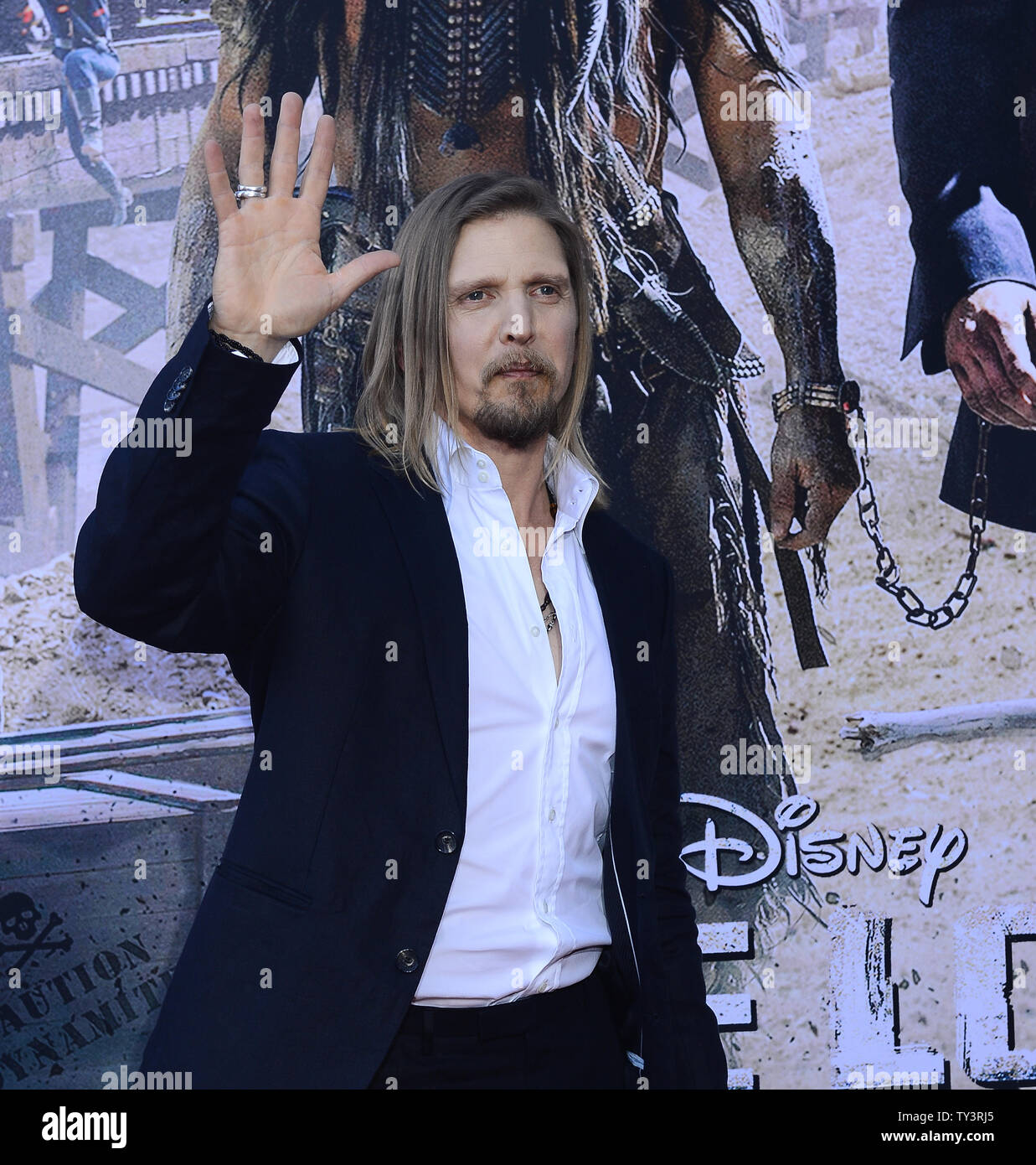 Actor Barry Pepper attends the premiere of the motion picture western ...