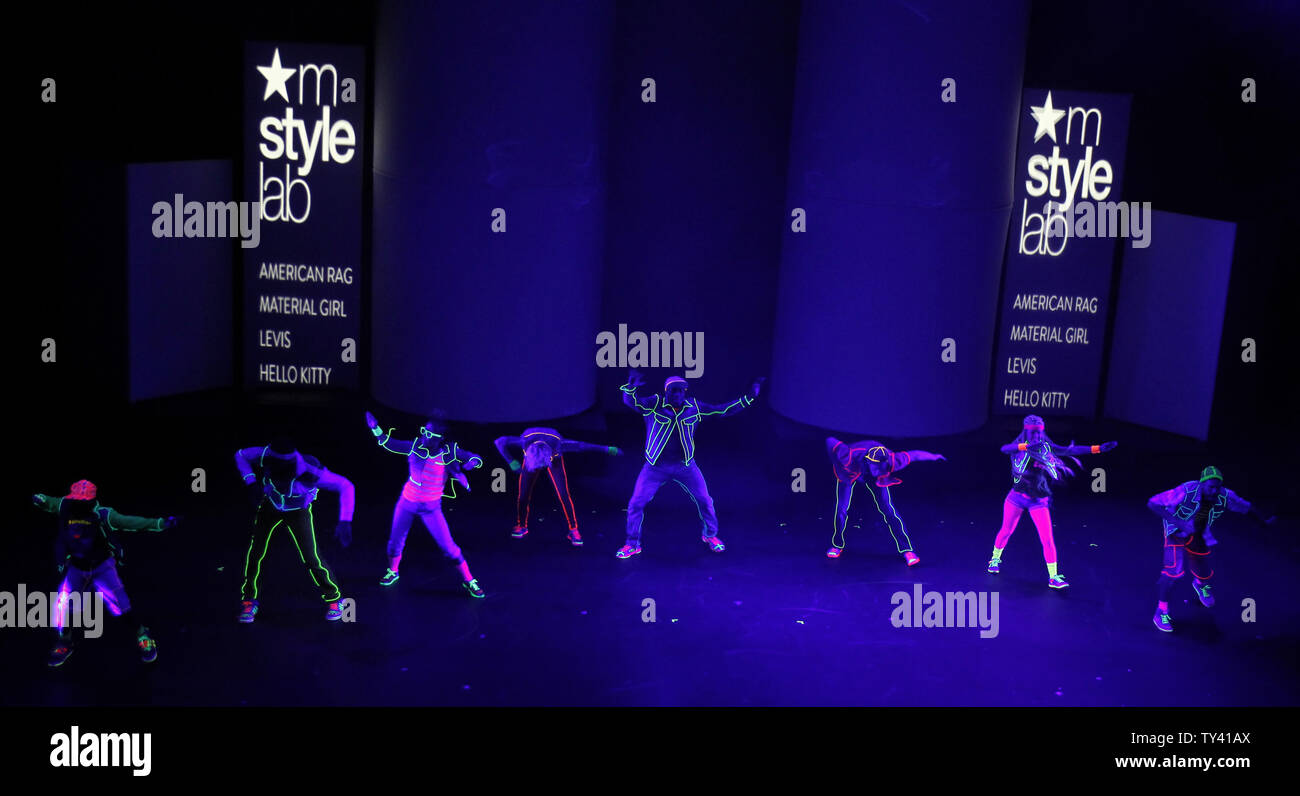 M style hi-res stock photography and images - Alamy