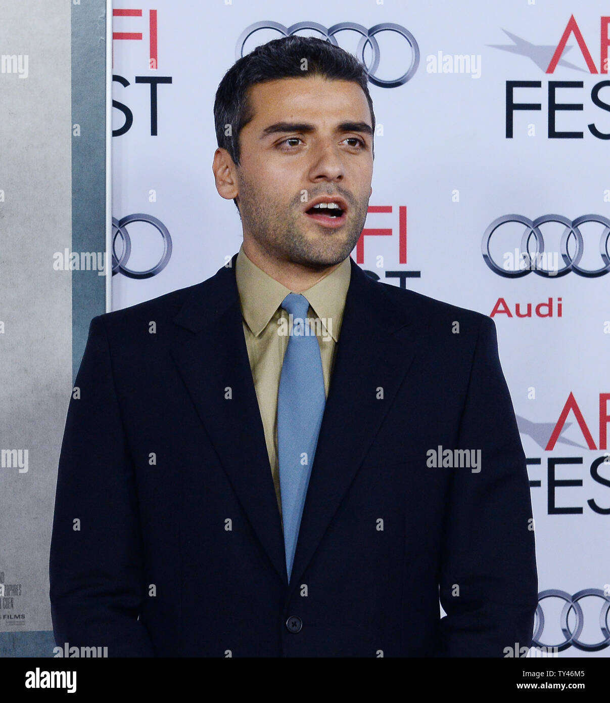 Cast member Oscar Isaac attends the premiere of the motion picture ...