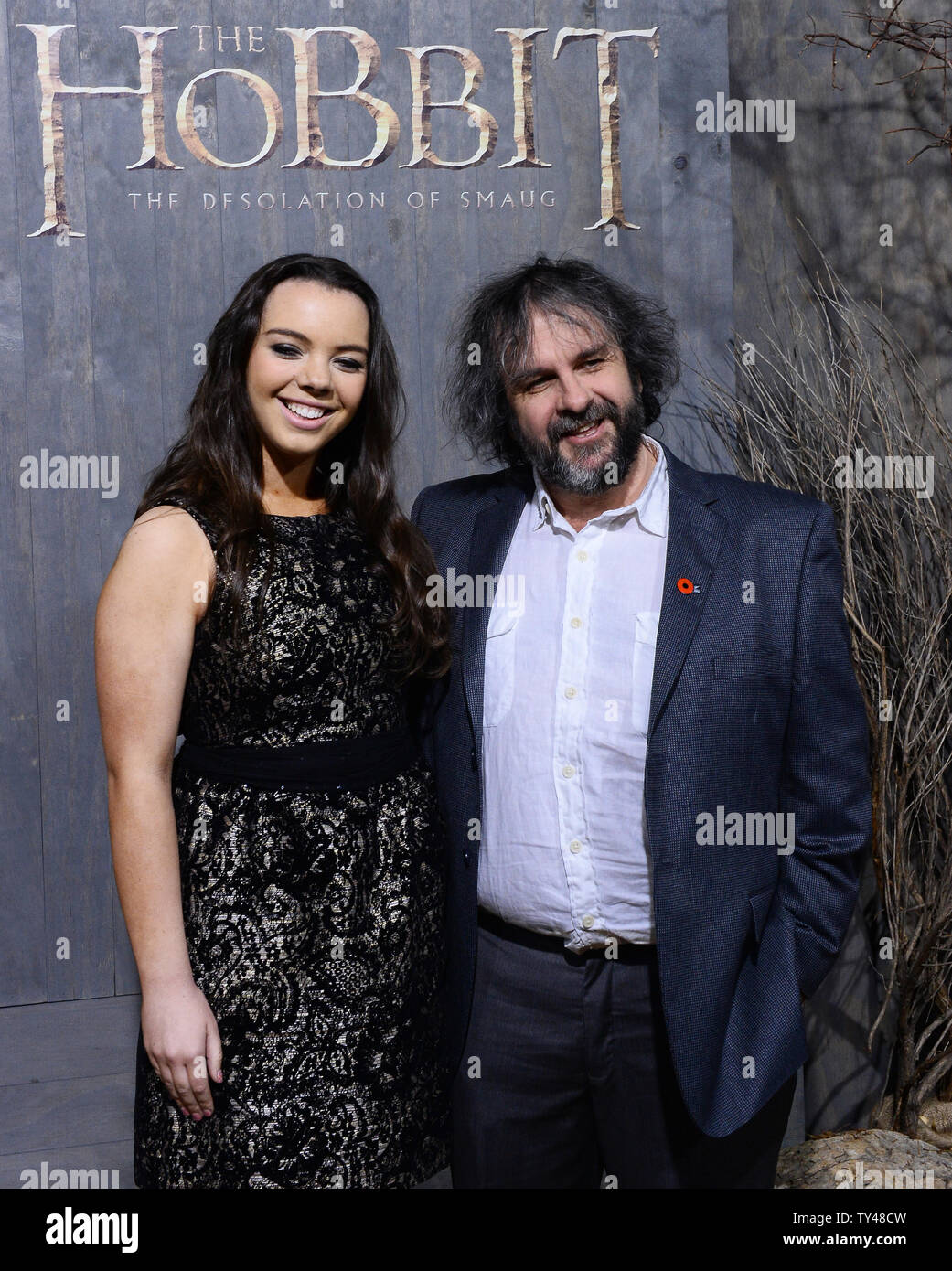 Peter jackson his daughter katie jackson hobbit hi-res stock ...