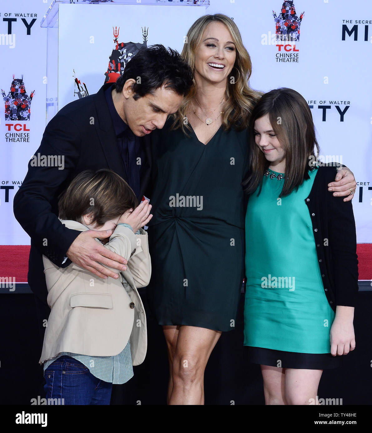 Actor ben stiller wife actress hi-res stock photography and images - Alamy