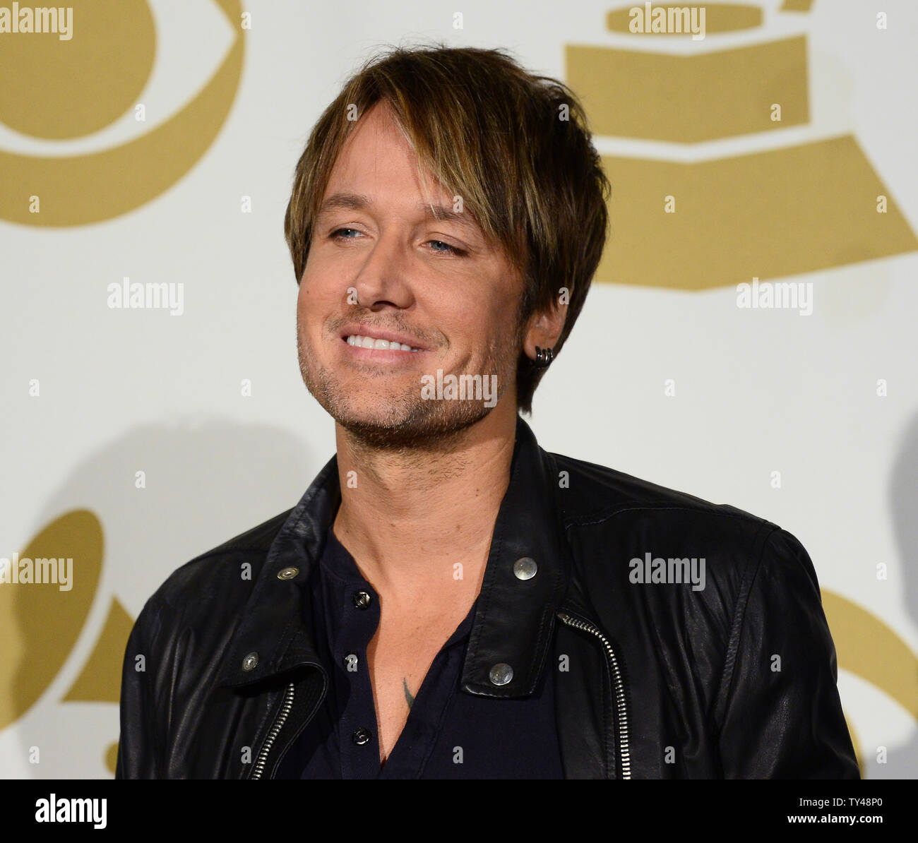 Countdown to musics biggest night hi-res stock photography and images ...