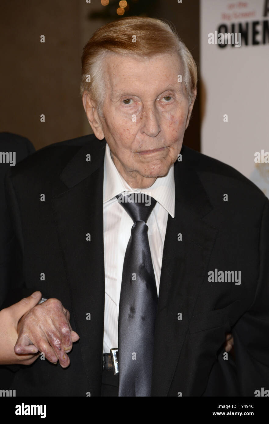 Phil sumner hi-res stock photography and images - Alamy