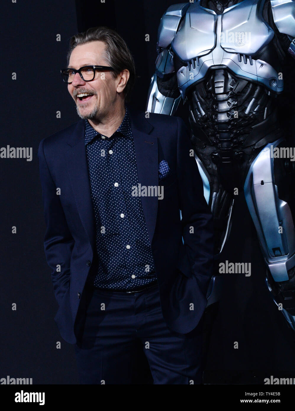 Robocop robot hi-res stock photography and images - Alamy