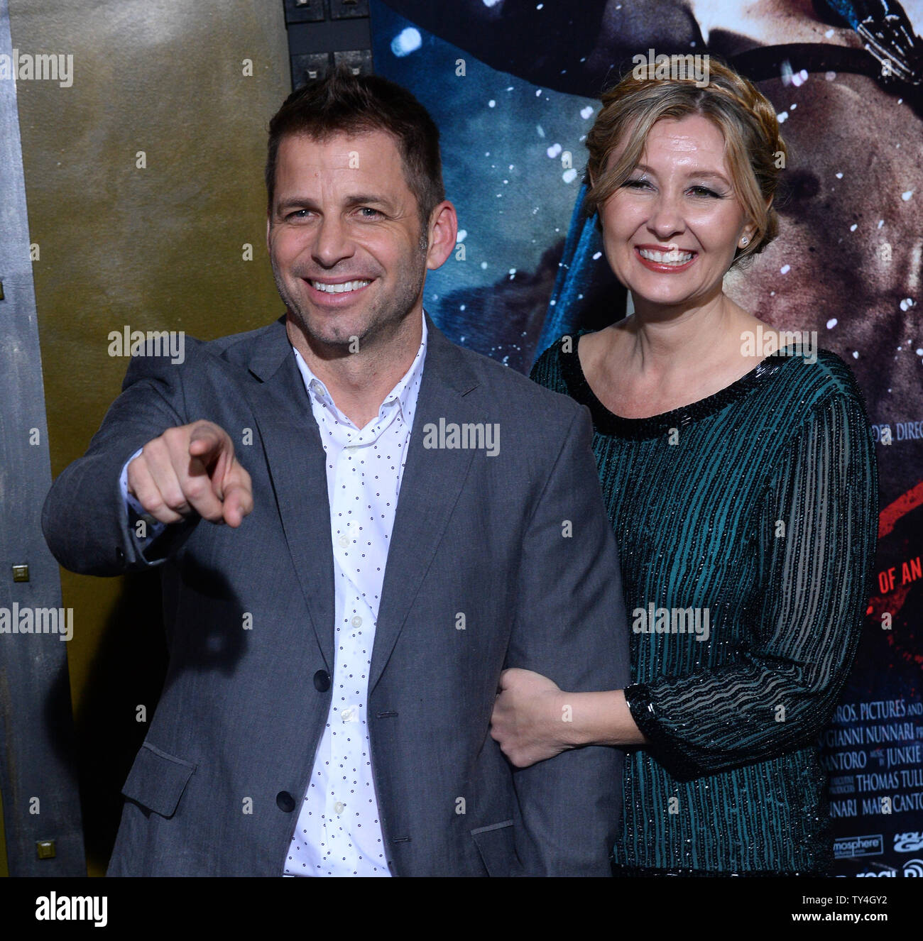 Deborah snyder 300 hi-res stock photography and images - Alamy