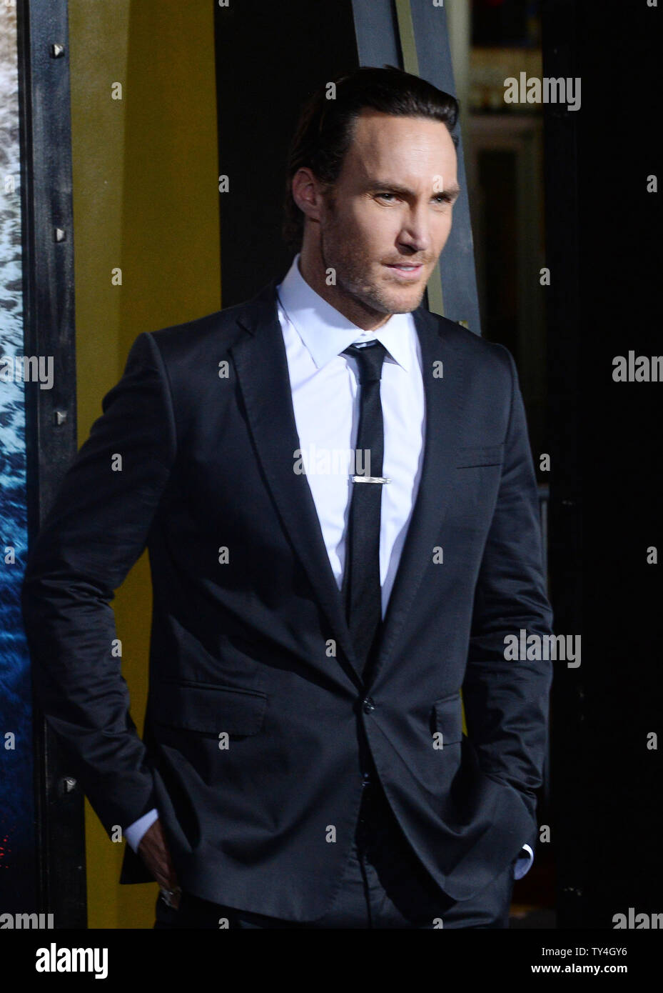 Actor Callan Mulvey attends the premiere of the motion picture war ...
