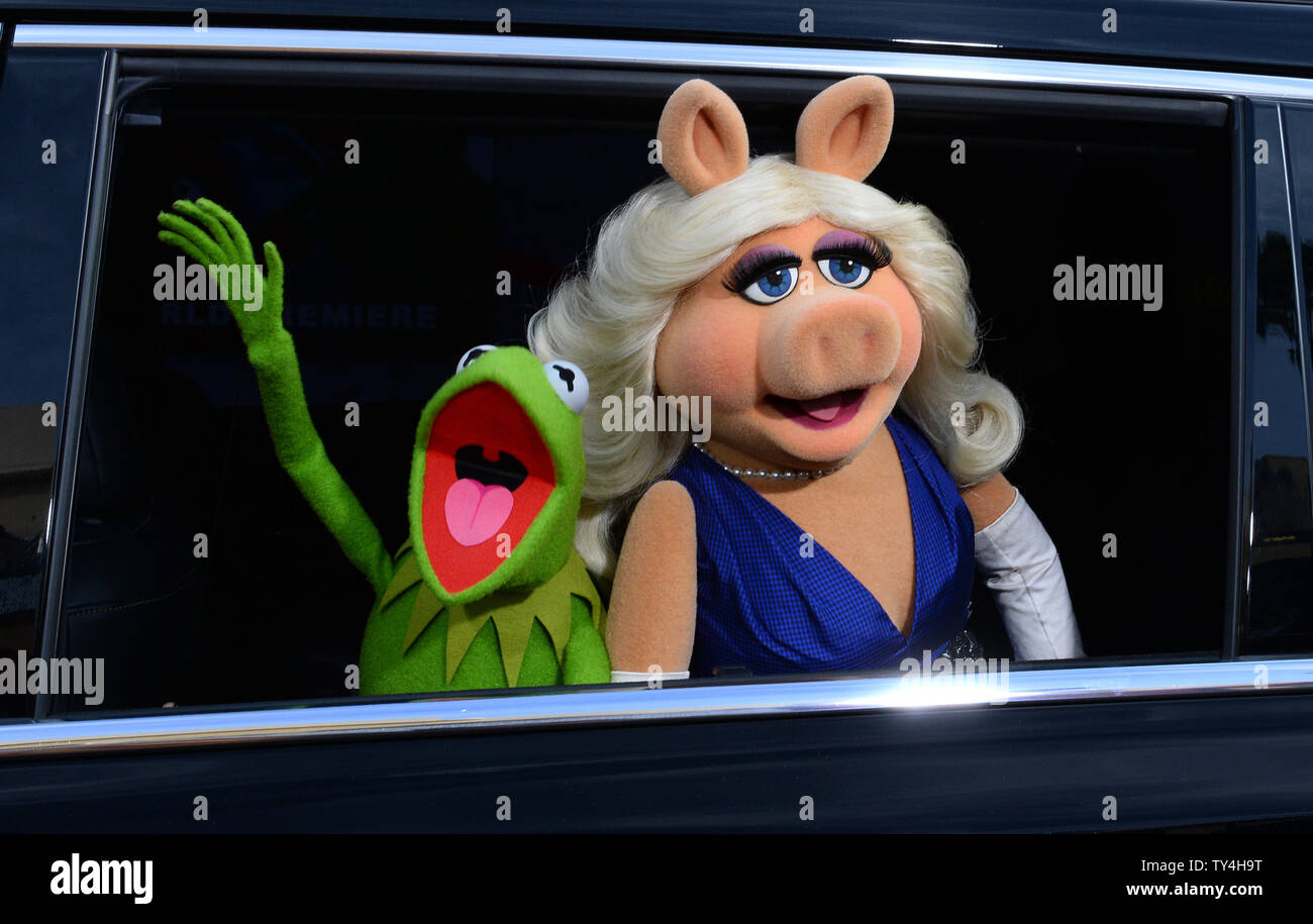 Muppets Most Wanted Miss Poogy