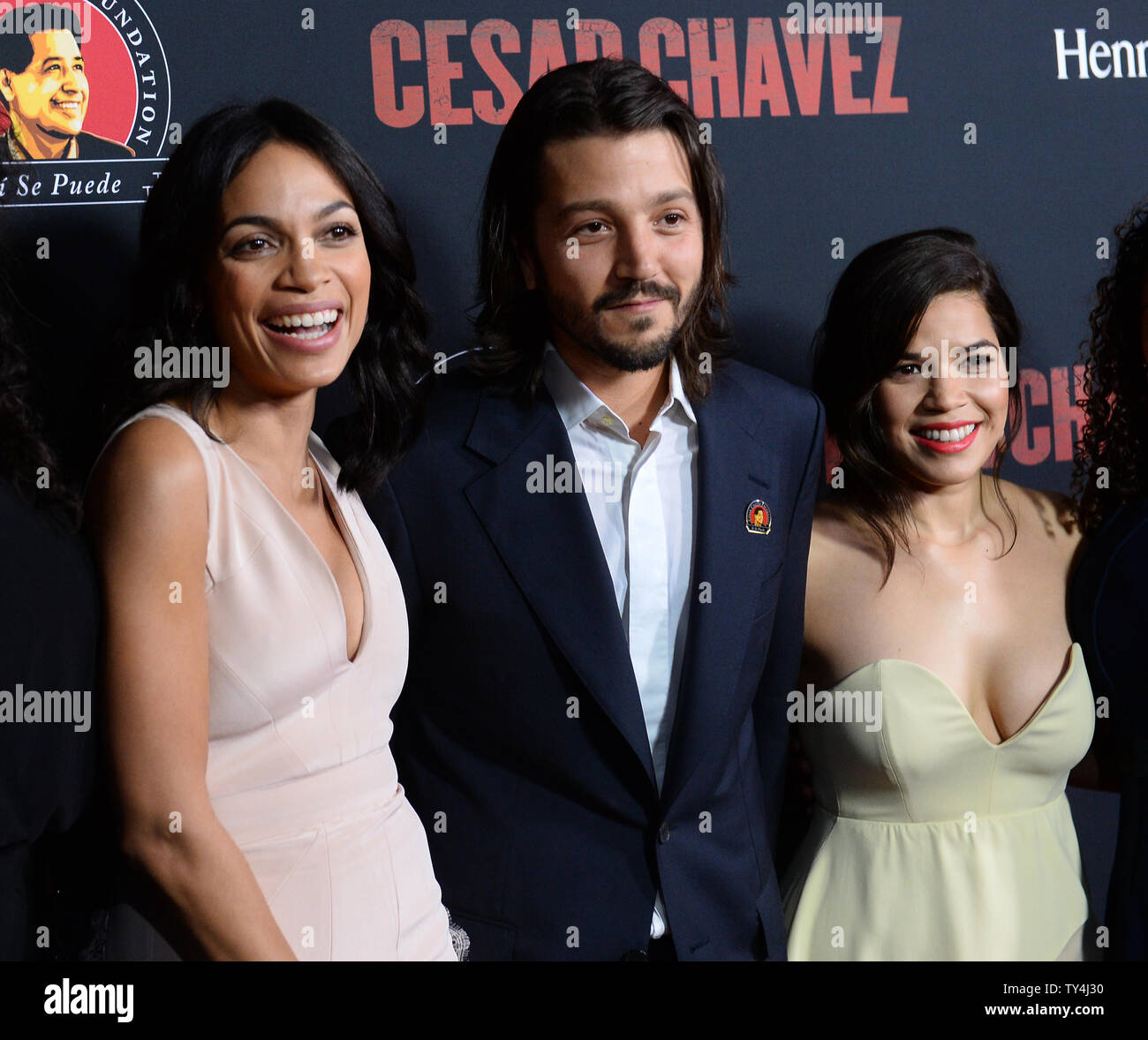 America Ferrera Biography In English