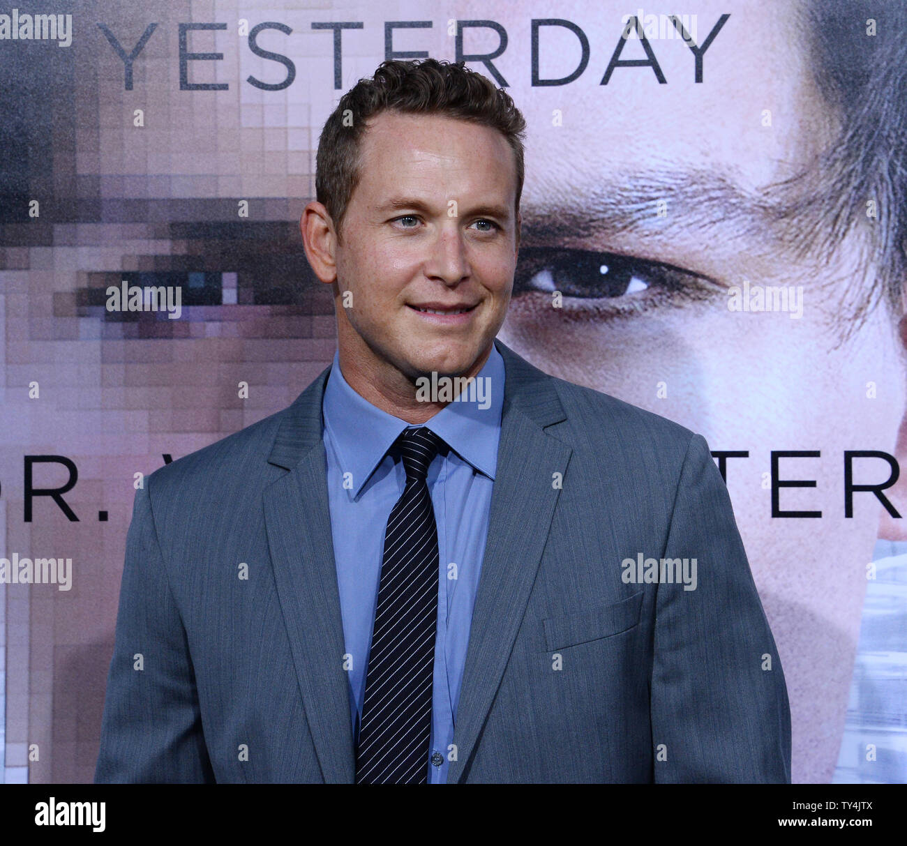 Cast member Cole Hauser attends the premiere of the sci-fi motion ...
