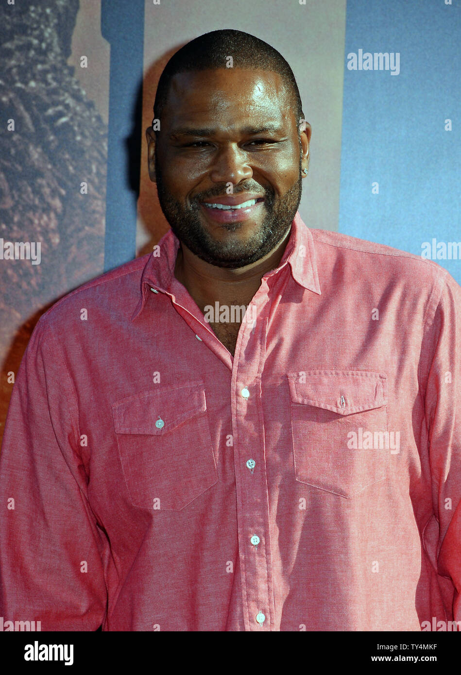 Actor Anthony Anderson attends the premiere of the sci-fi motion ...