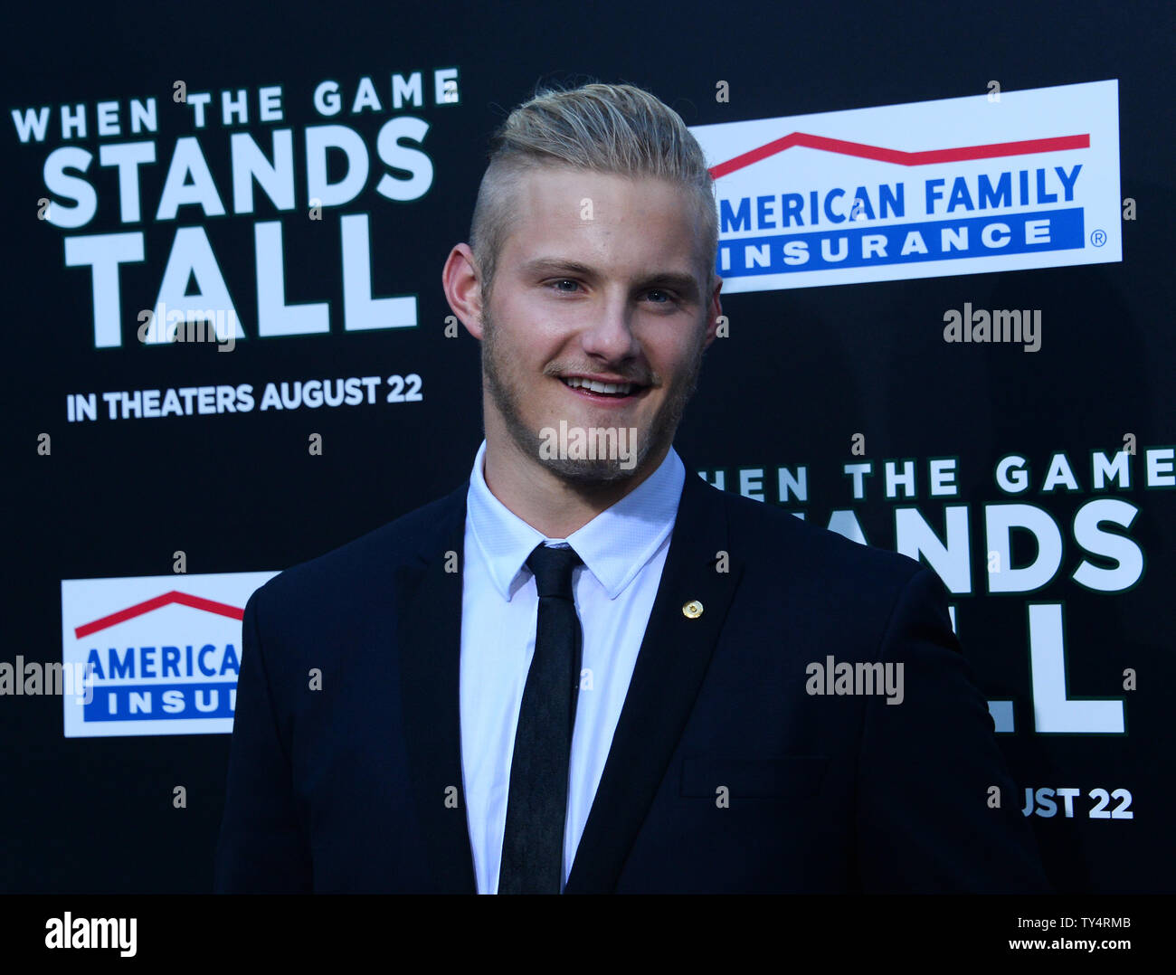 When The Game Stands Tall Cast