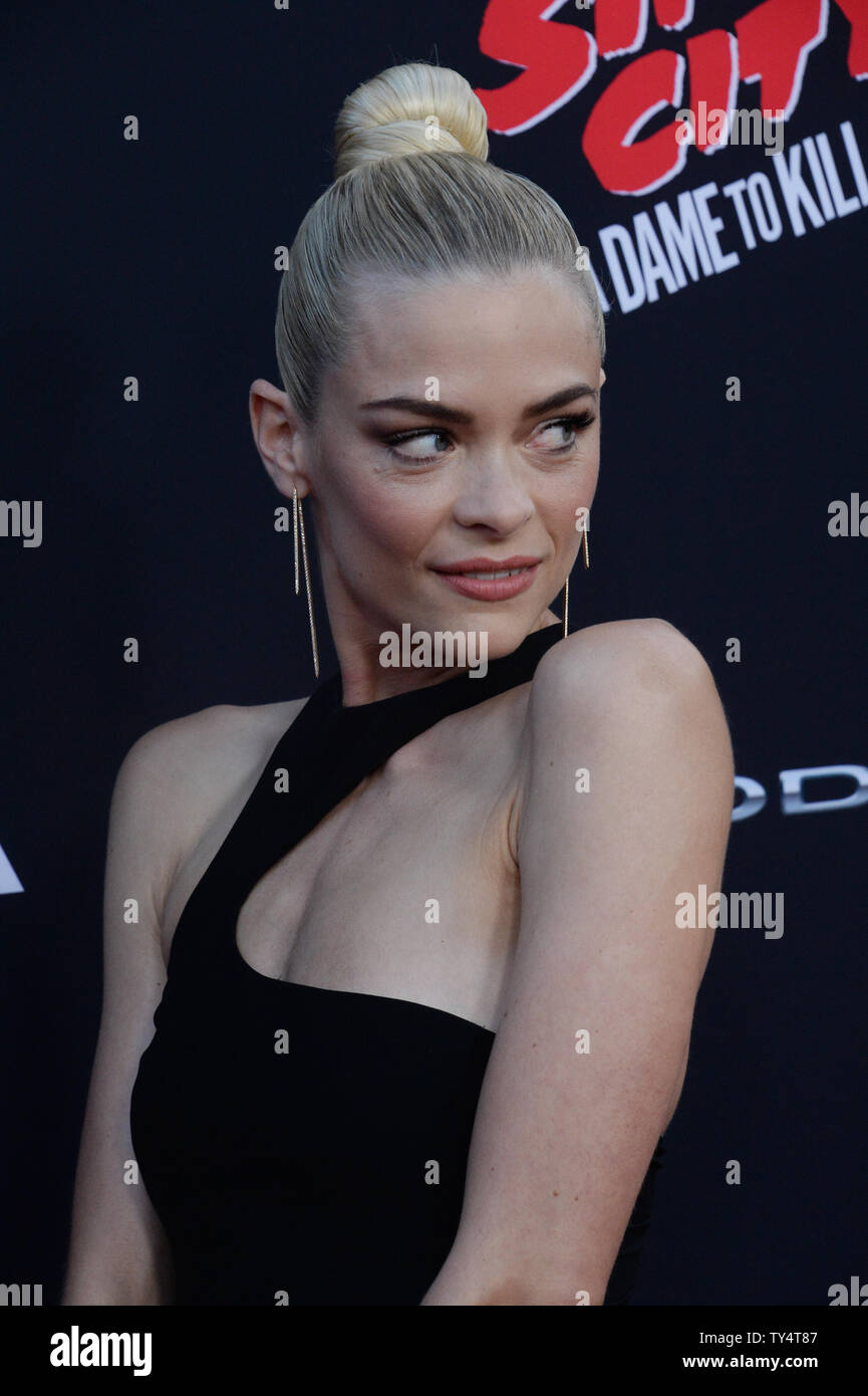 Cast member Jamie King attends the premiere of the motion picture crime ...