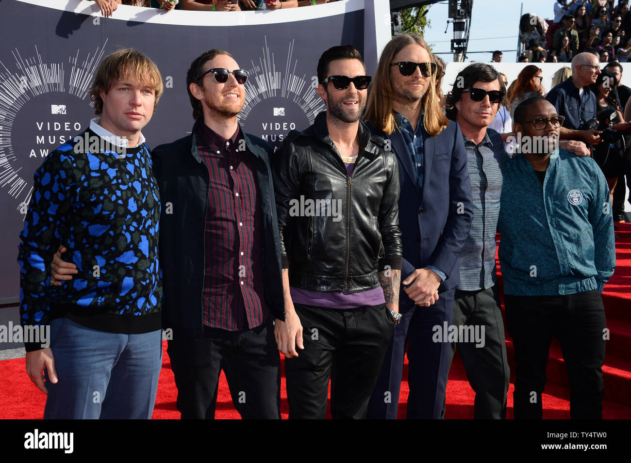 Musicians Mickey Madden, Jesse Carmichael, Adam Levine, James Valentine ...