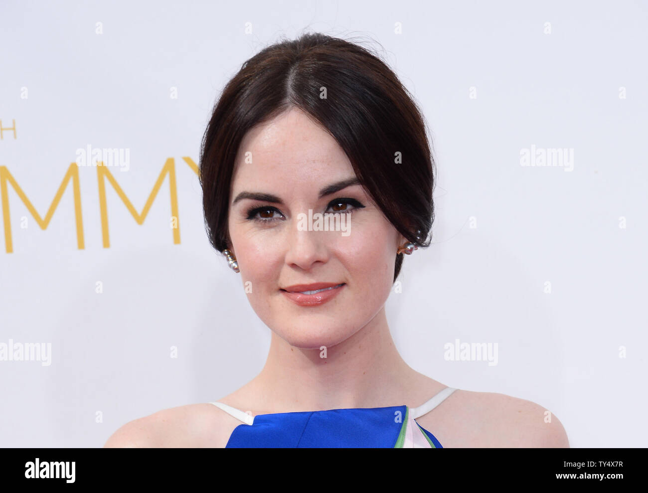 Actress Michelle Dockery arrives at the Primetime Emmy Awards at the ...